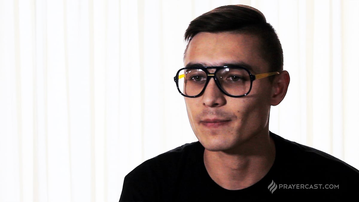 Ruslan's Story - Prayercast
